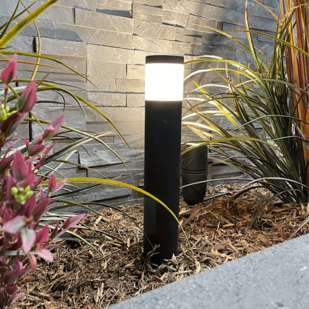 Striker Faro 3000K LED Path Light Black